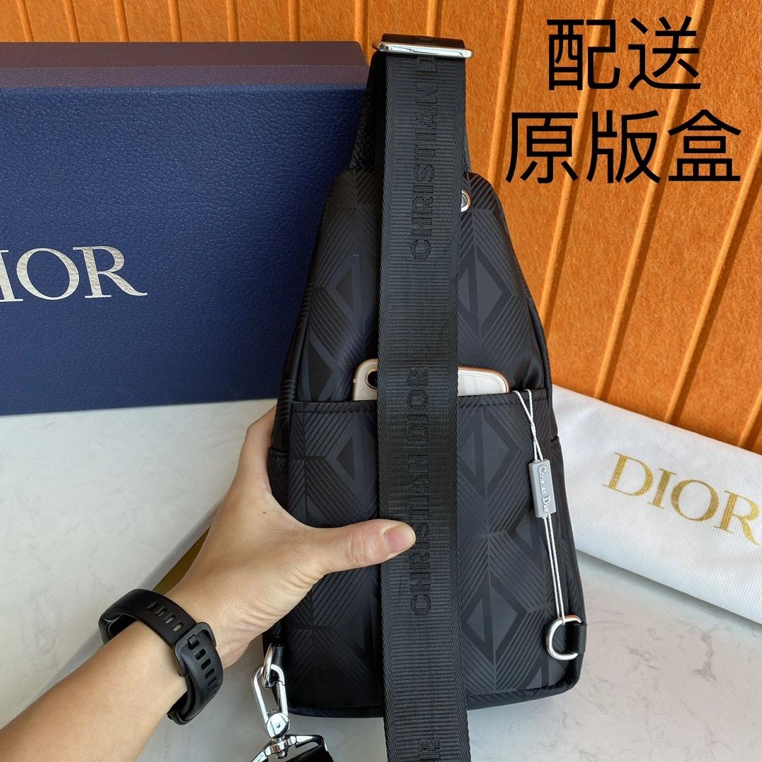 Low-cost Mens Christian Dior Waist Chest Packs