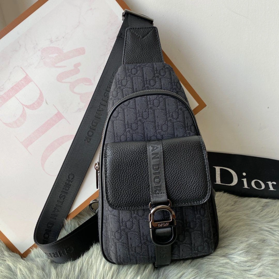 High accuracy Mens Christian Dior Waist Chest Packs
