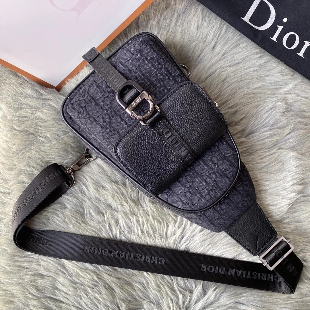 High accuracy Mens Christian Dior Waist Chest Packs