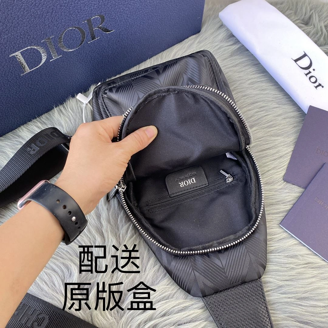Top match Mens Christian Dior Waist Chest Packs