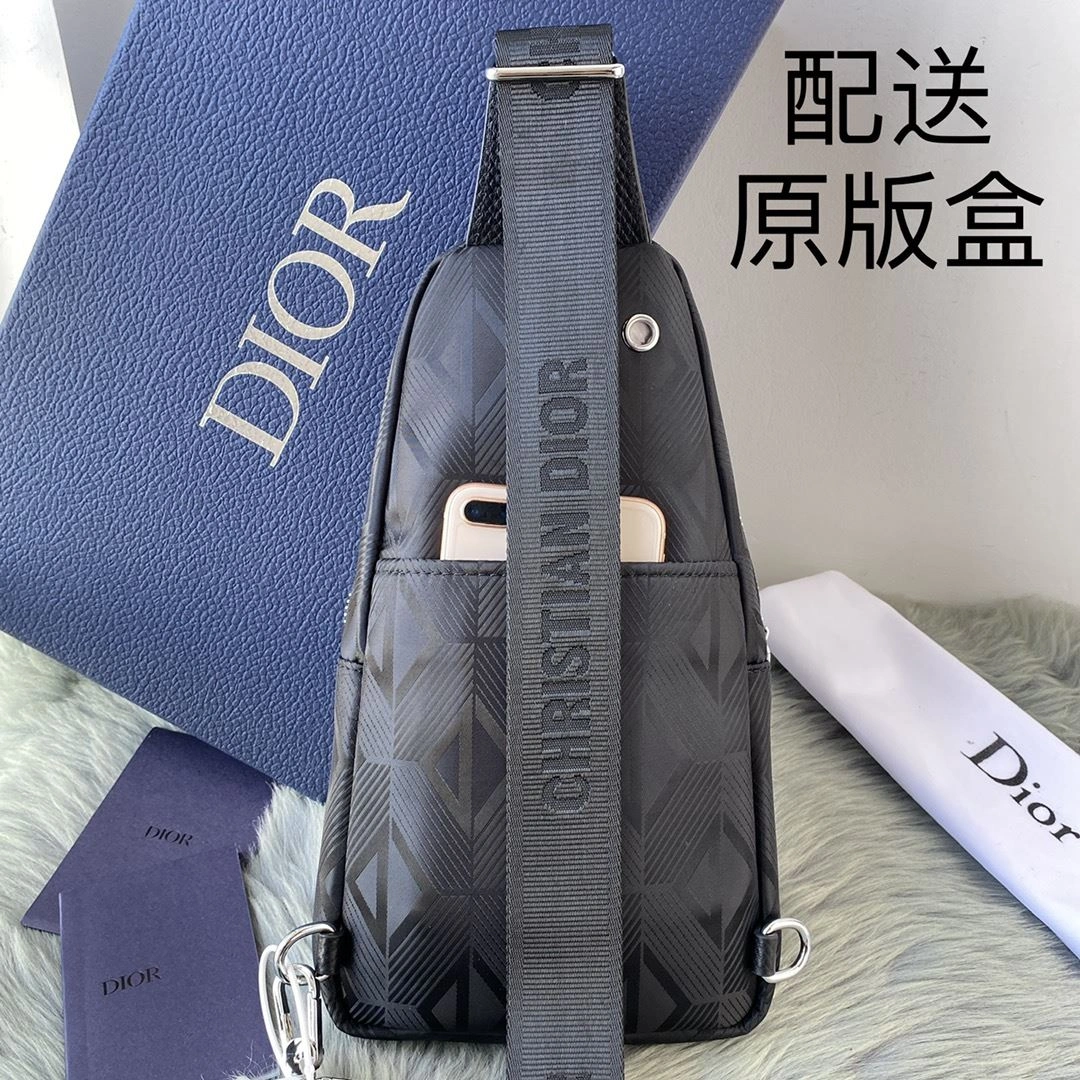 Exact replica Mens Christian Dior Waist Chest Packs