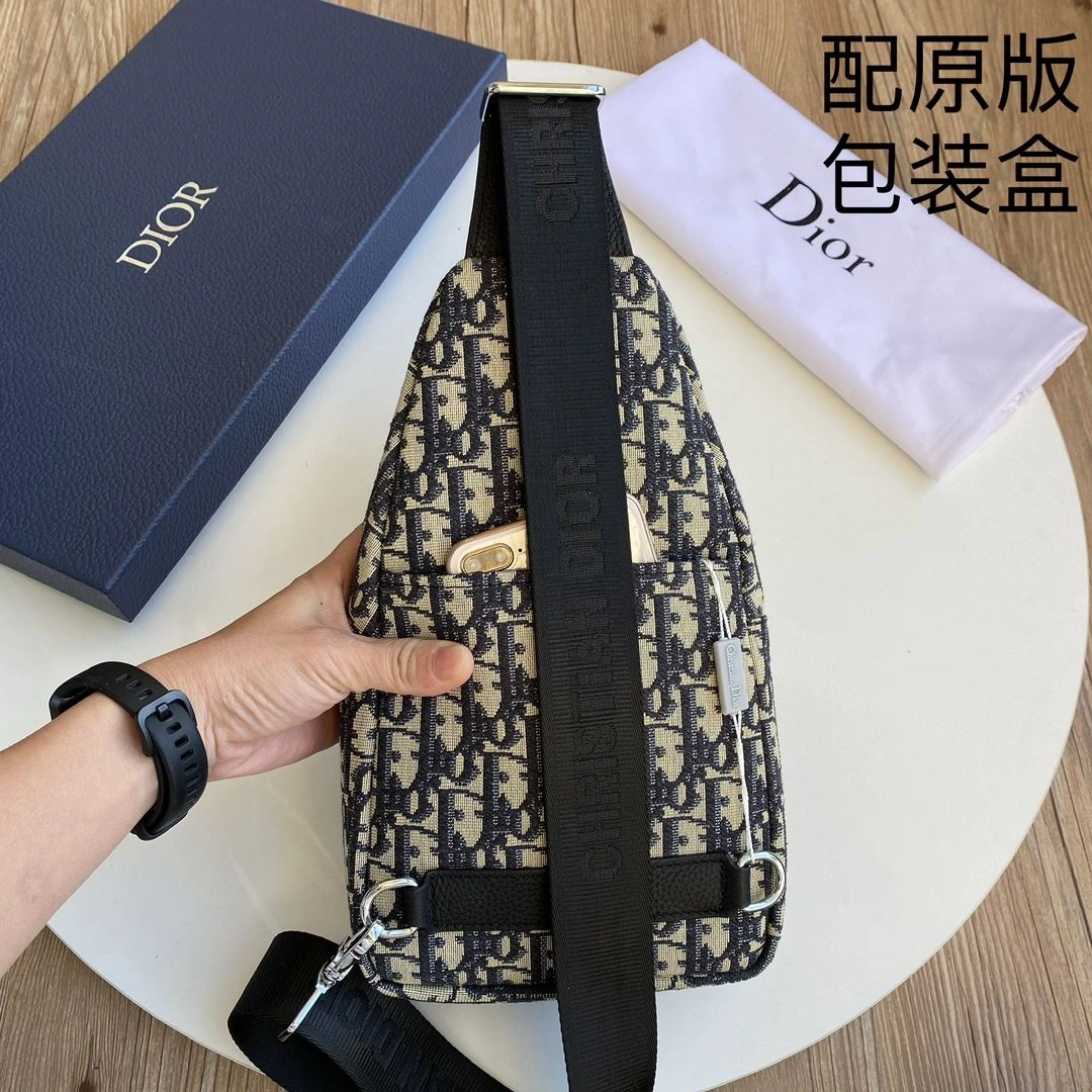 Low-cost Mens Christian Dior Waist Chest Packs