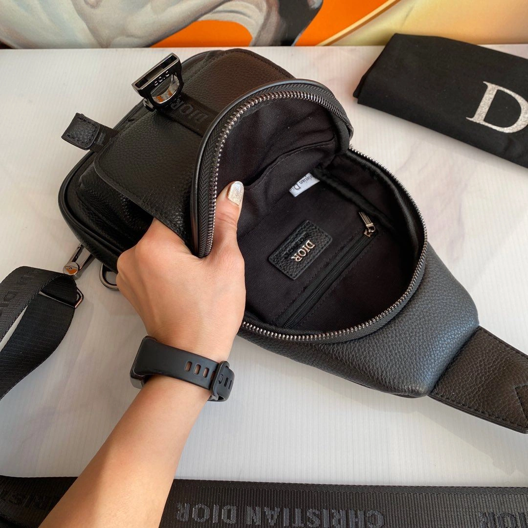 Exact replica Mens Christian Dior Waist Chest Packs