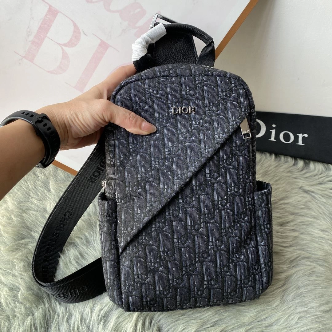 1:1 copy Mens Christian Dior Waist Chest Packs
