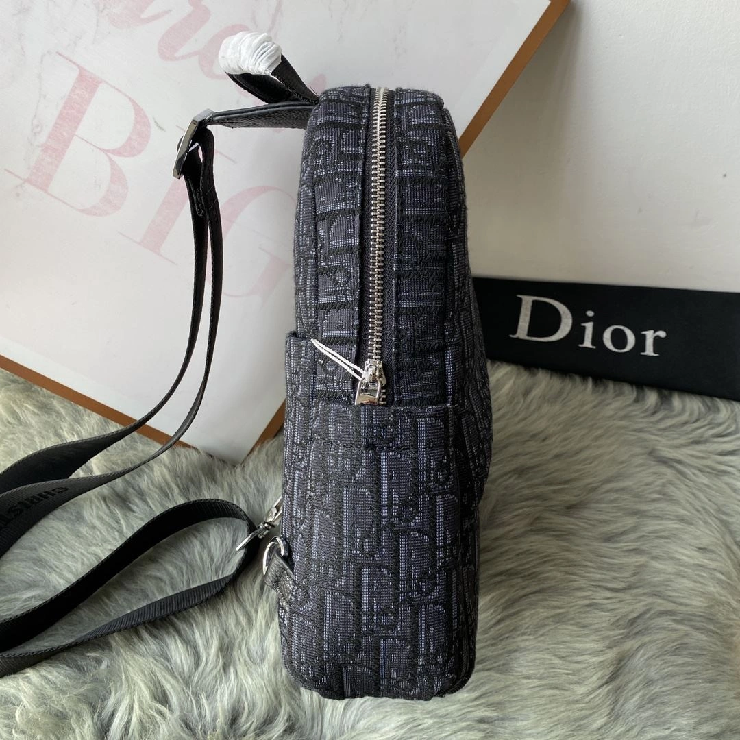 1:1 copy Mens Christian Dior Waist Chest Packs