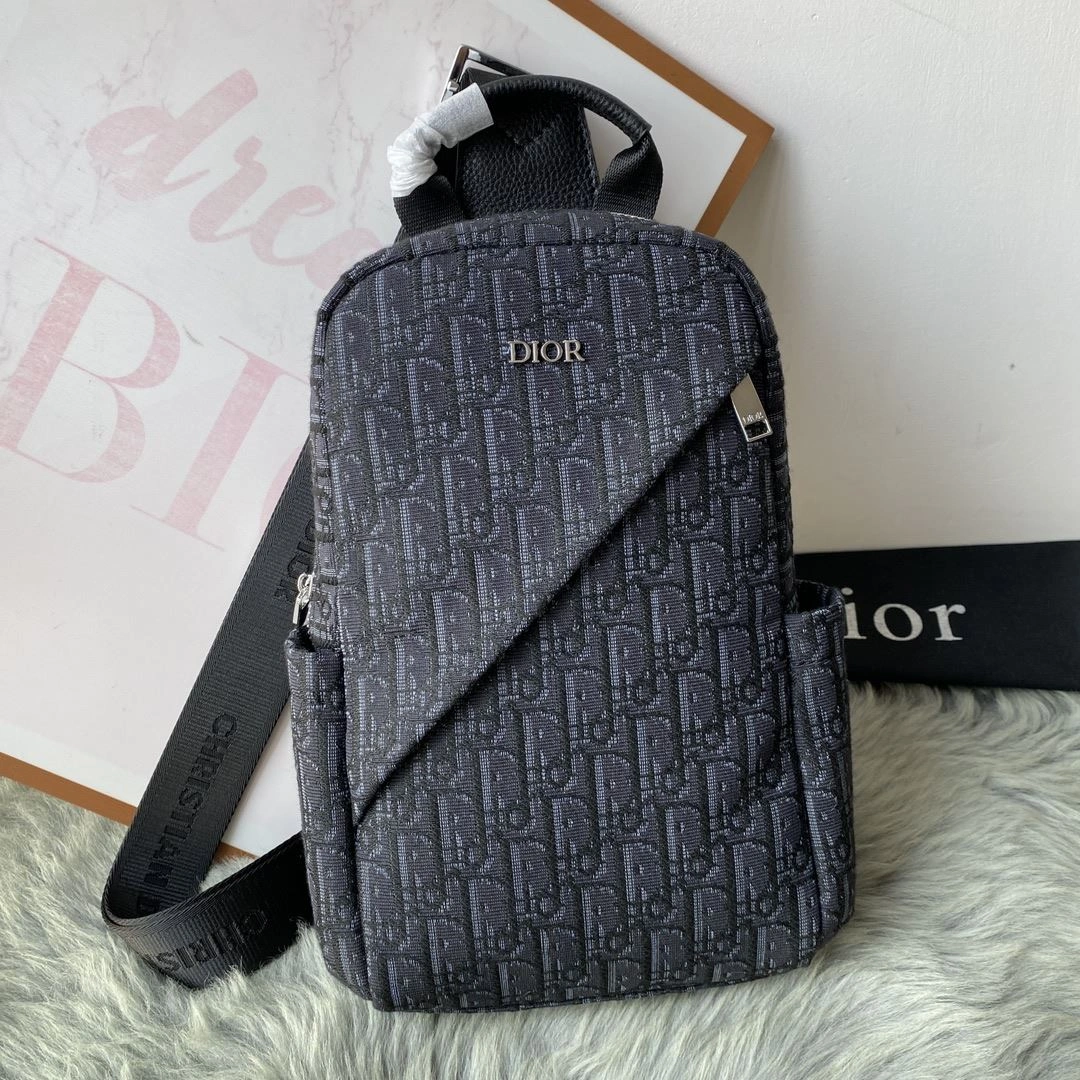 1:1 copy Mens Christian Dior Waist Chest Packs