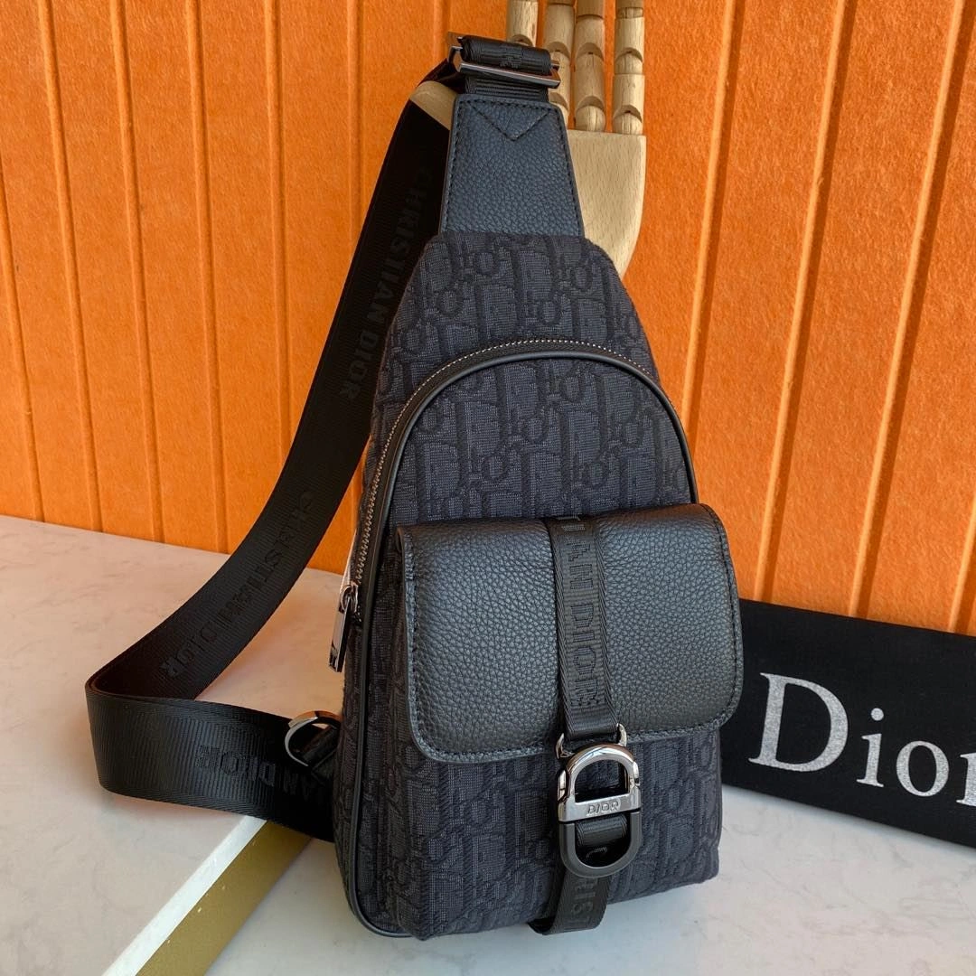 Low-cost Mens Christian Dior Waist Chest Packs