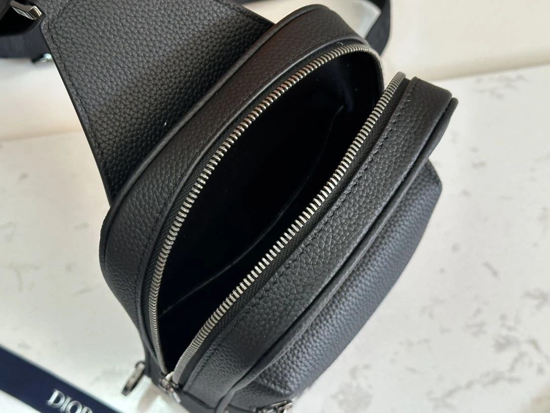 Perfect replica Mens Christian Dior Waist Chest Packs