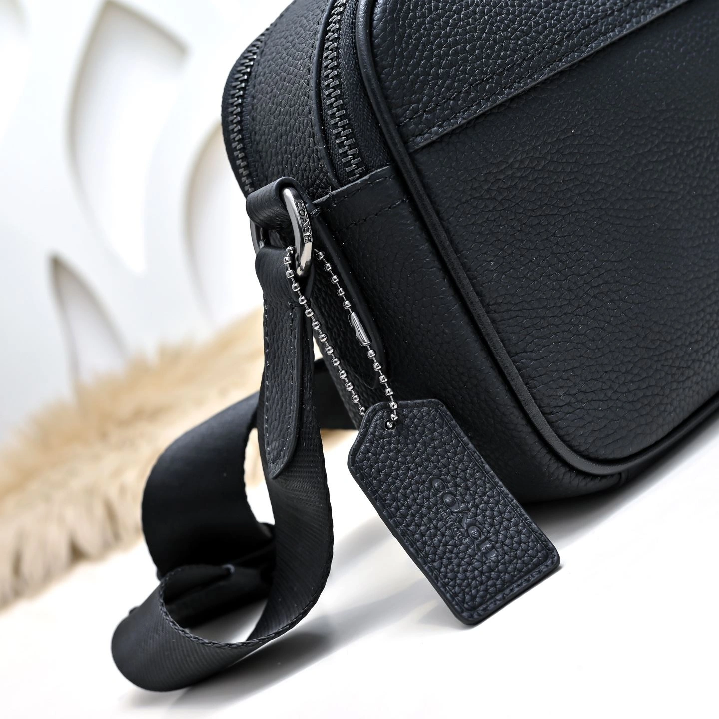 Value-priced Mens Coach Satchel Bags