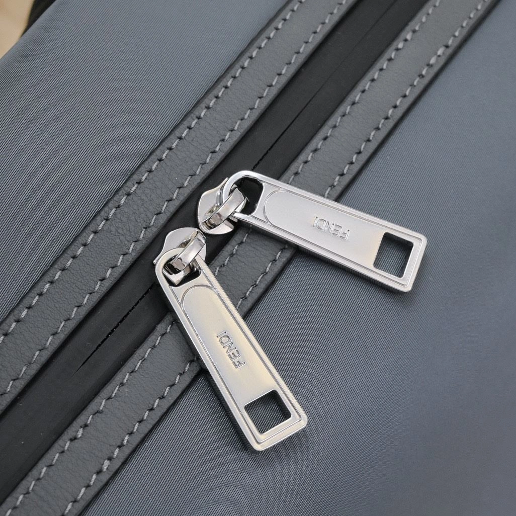 Low-cost Mens Fendi Backpacks