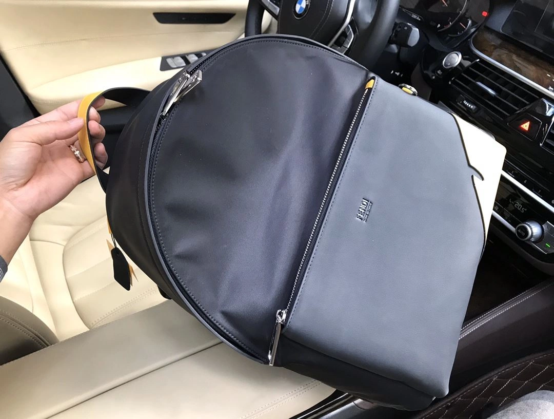 Low-cost Mens Fendi Backpacks