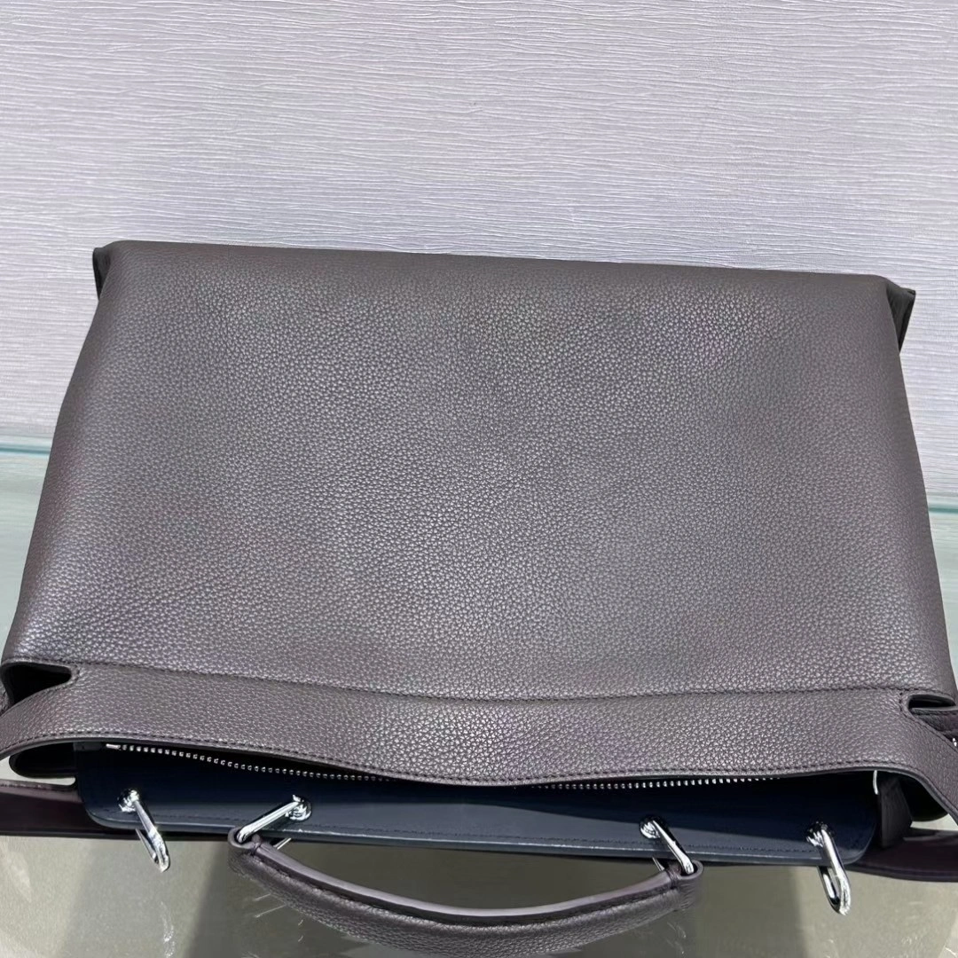 Discounted Mens Fendi Briefcases