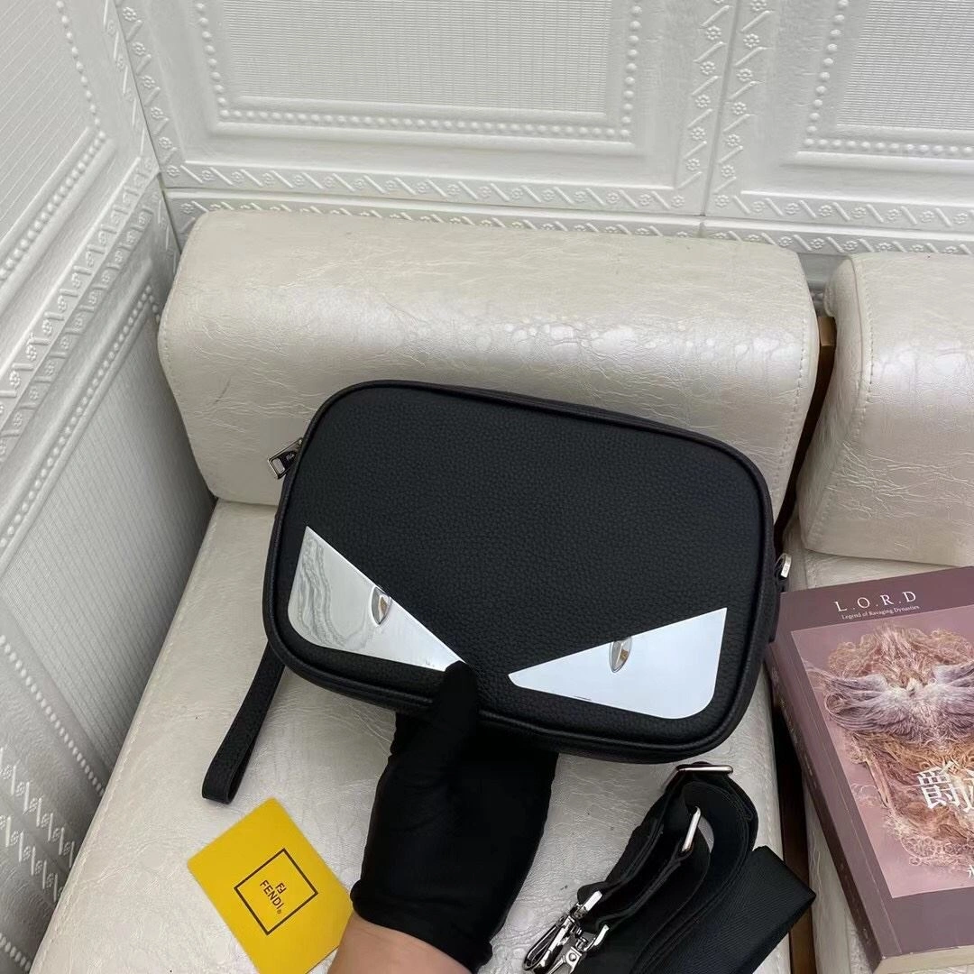 High accuracy Mens Fendi Satchel Bags