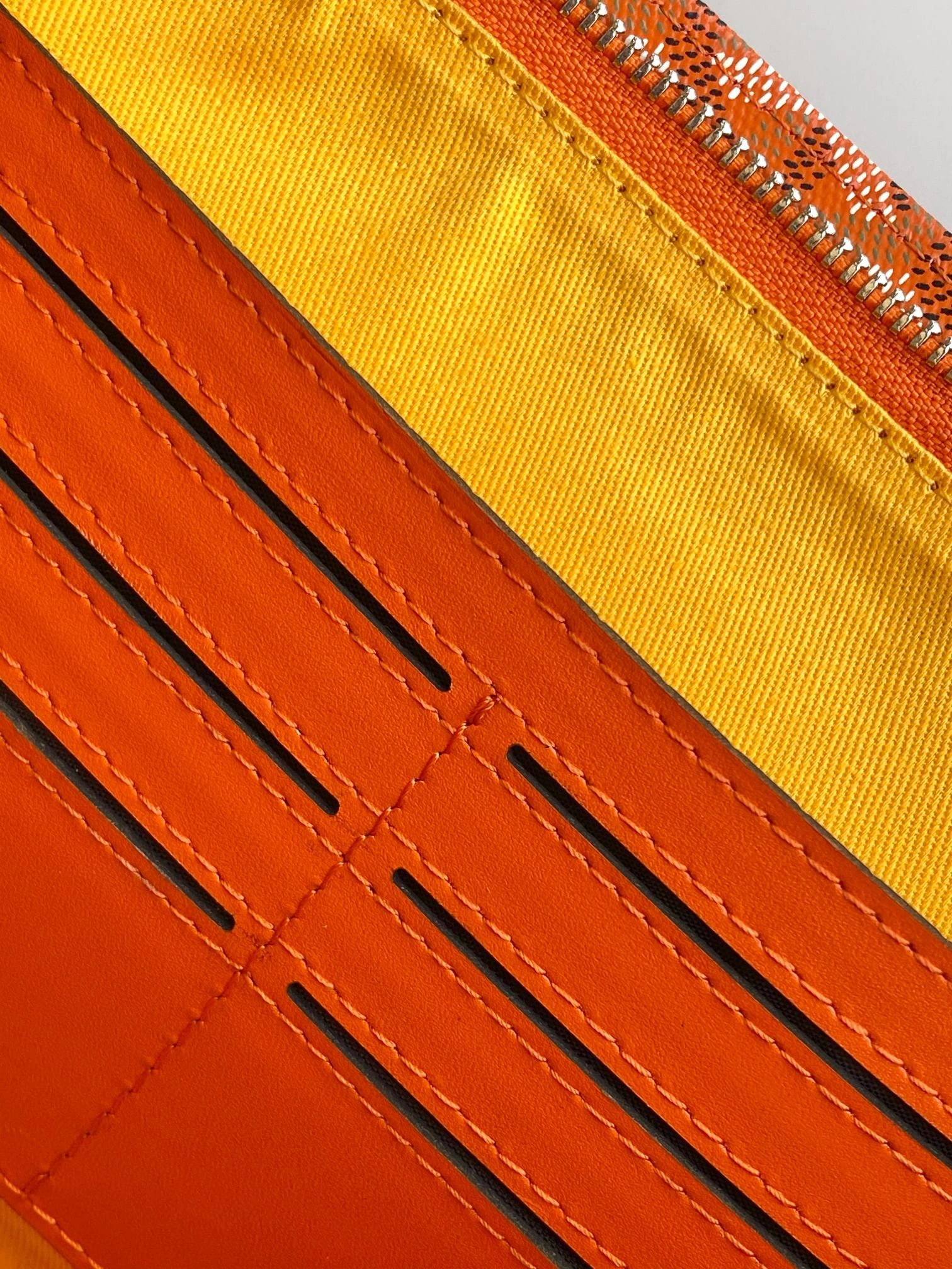 Brand-authenticated Mens Goyard Clutch Bags