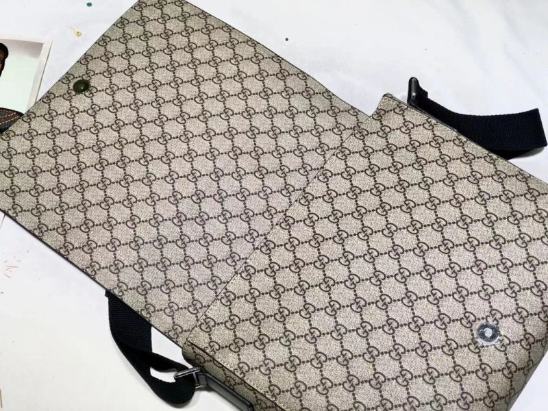 Top mirror Mens Gucci Briefcases