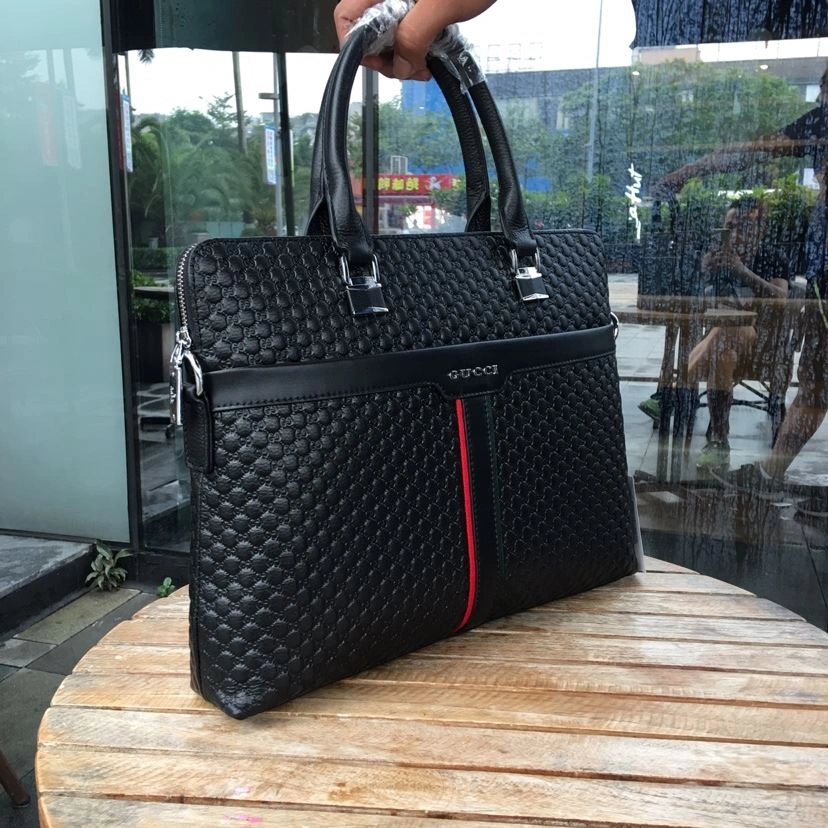 Accurate model Mens Gucci Briefcases