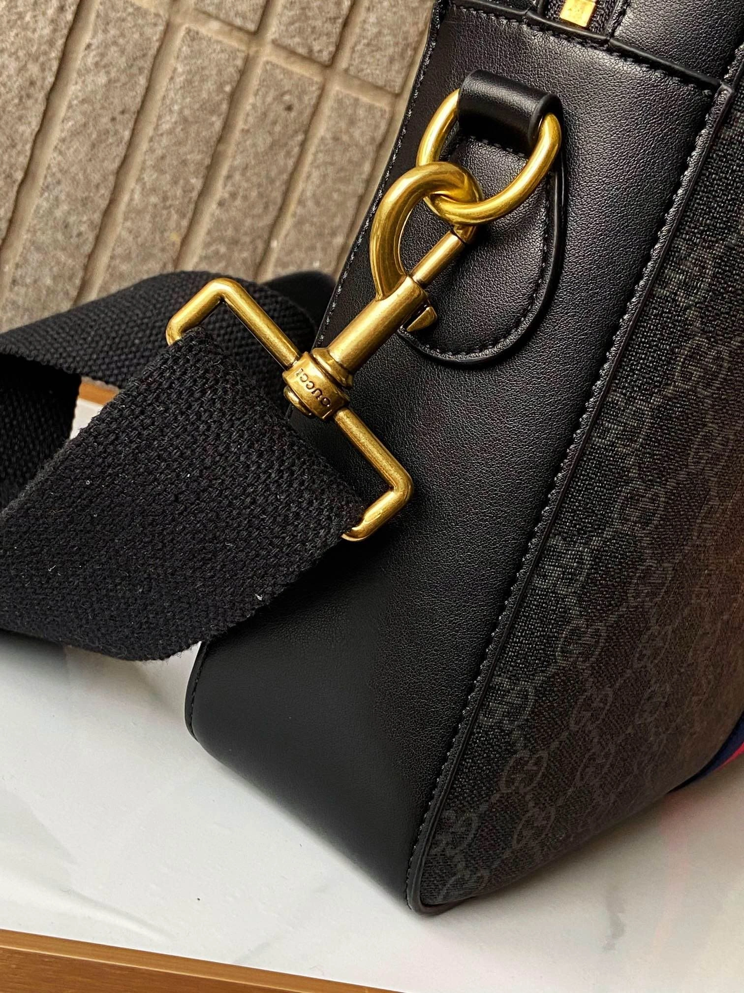Indistinguishable Mens Gucci Briefcases