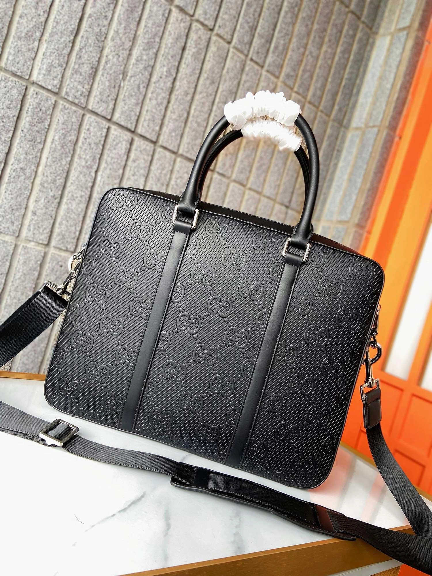 High accuracy Mens Gucci Briefcases