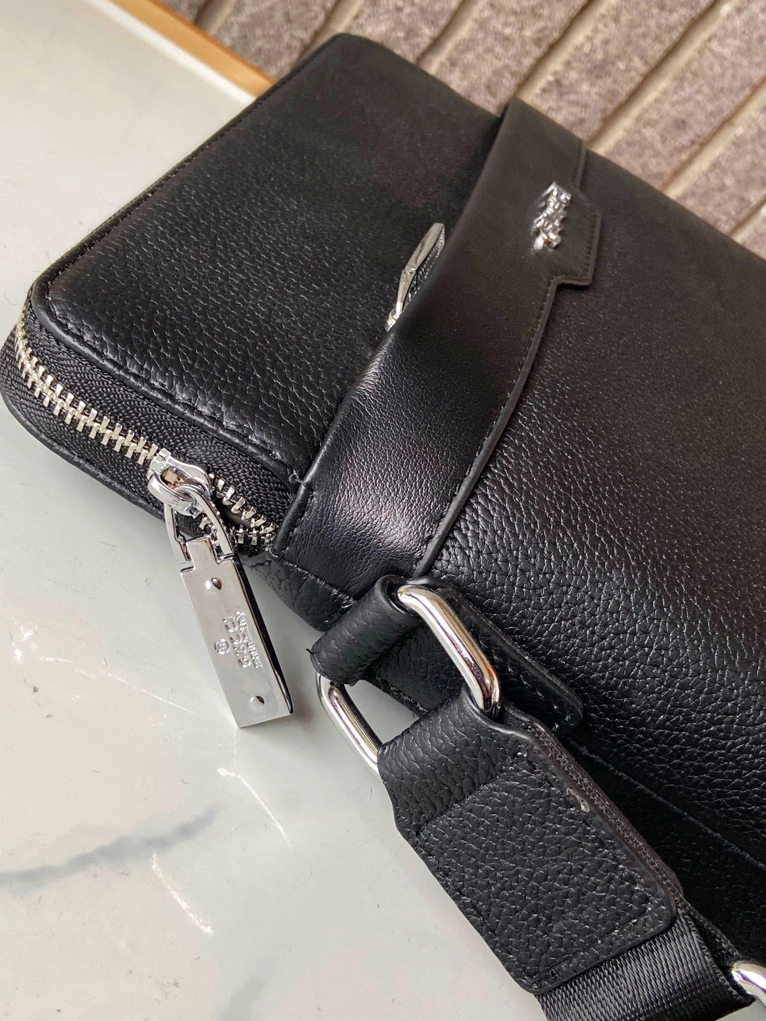 Affordable Mens Gucci Briefcases