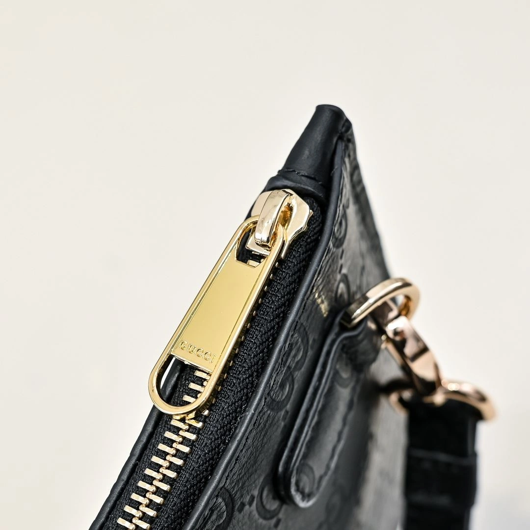 Low-cost Mens Gucci Clutch Bags