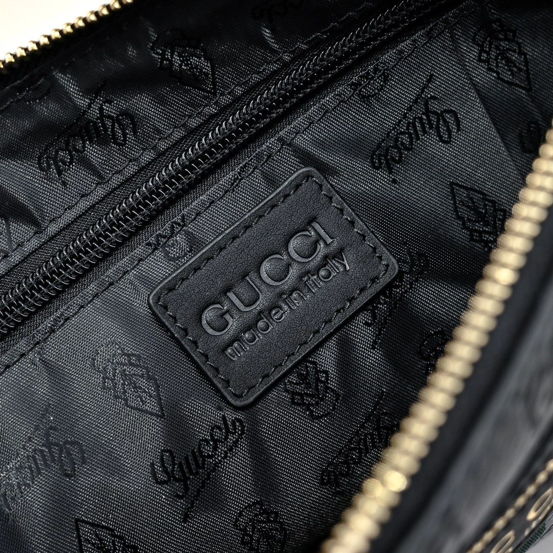 Low-cost Mens Gucci Clutch Bags