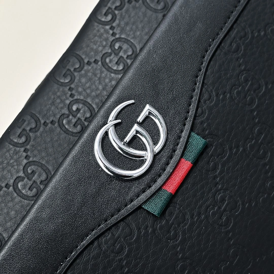 Brand-authenticated Mens Gucci Clutch Bags