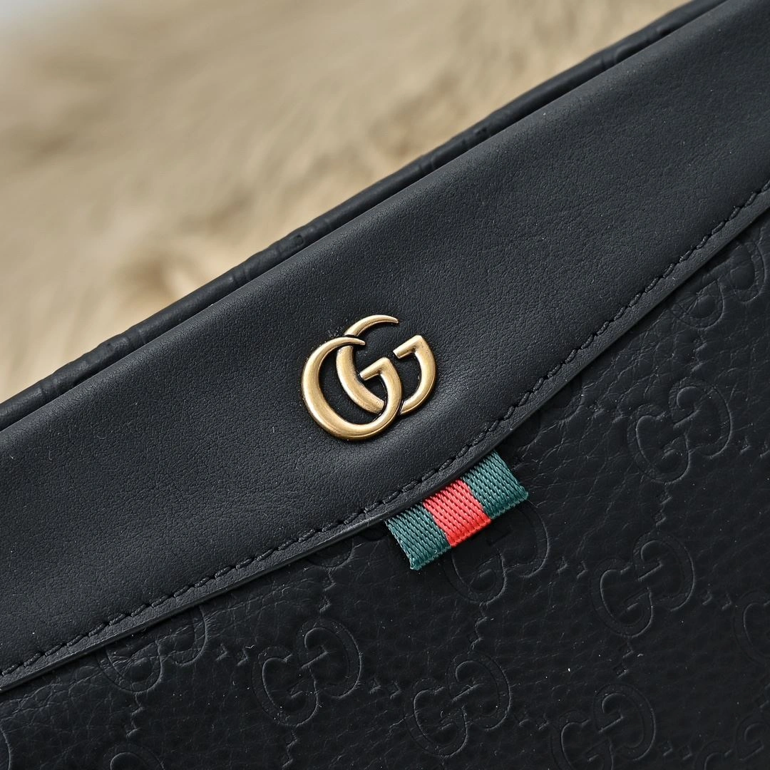 Brand-authenticated Mens Gucci Clutch Bags