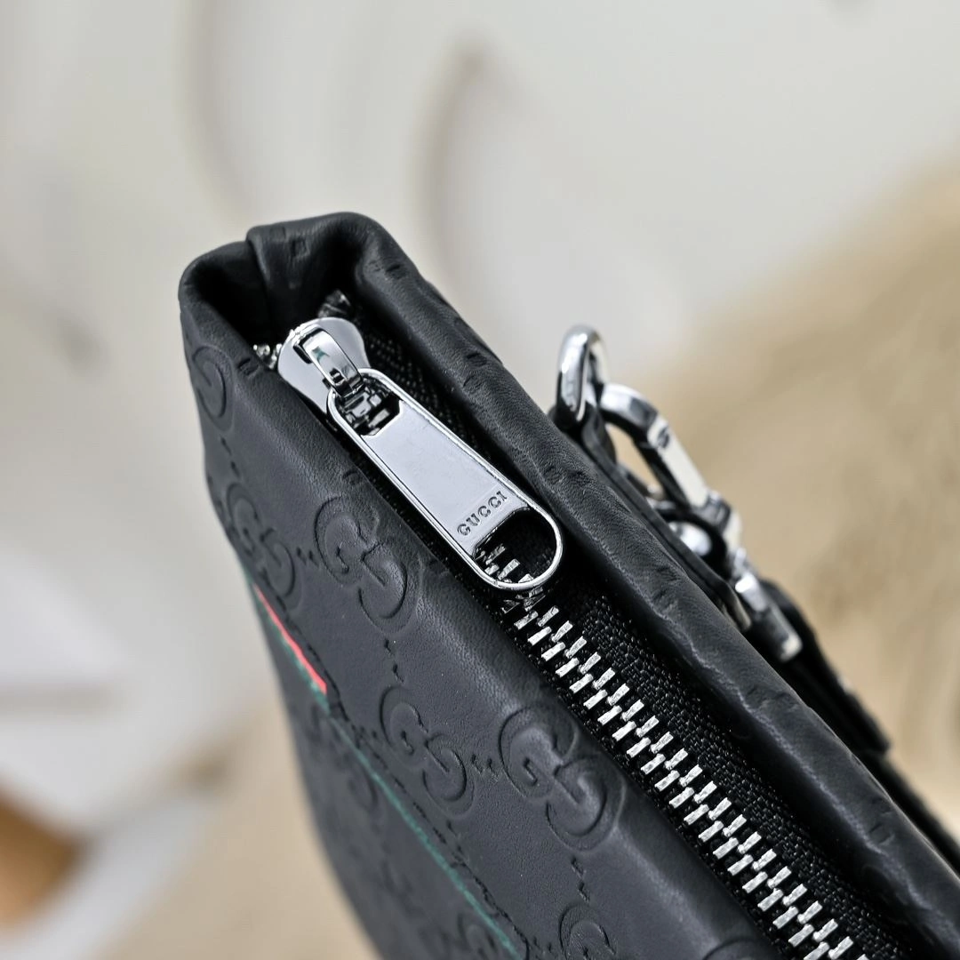 Reasonably priced Mens Gucci Clutch Bags