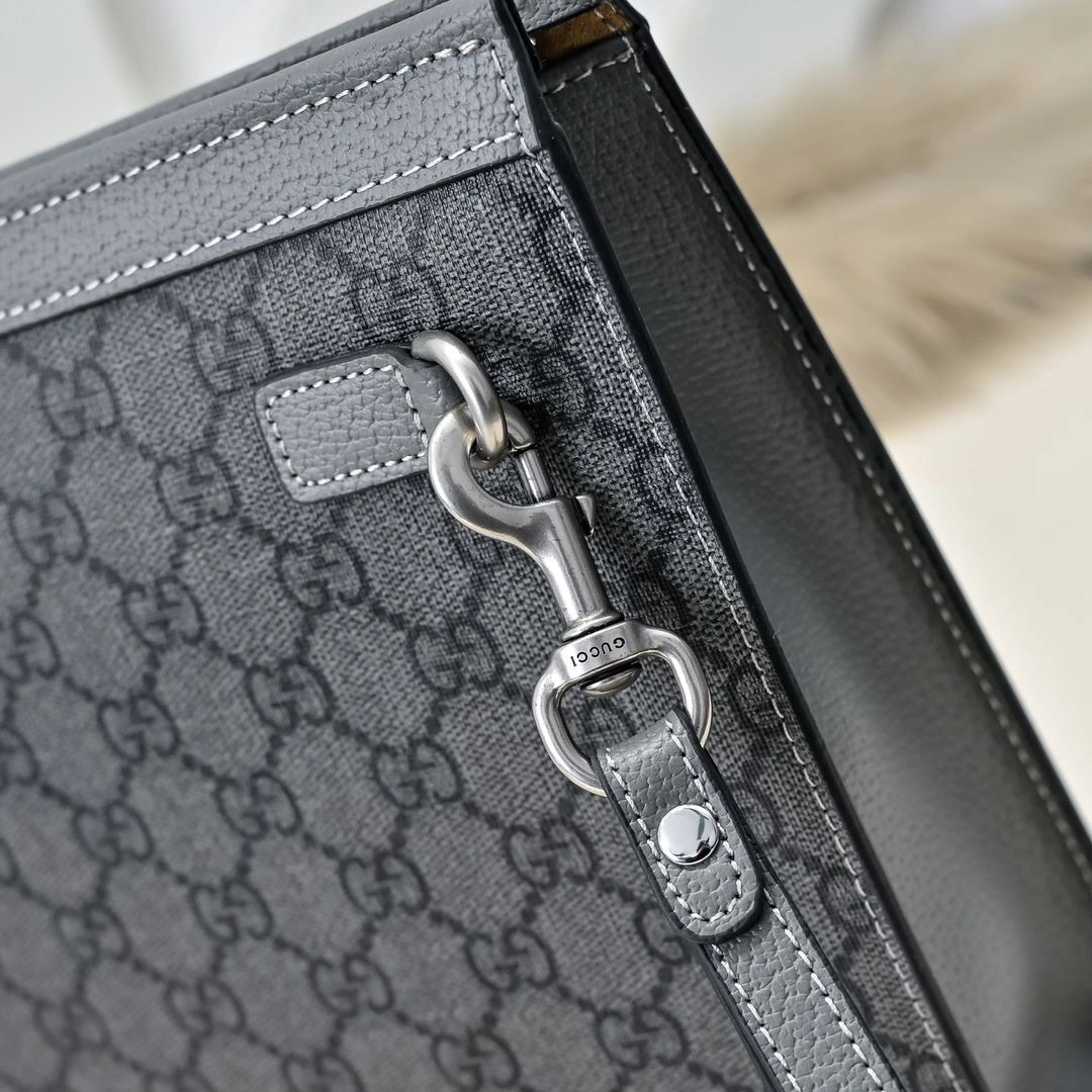 Official Mens Gucci Clutch Bags