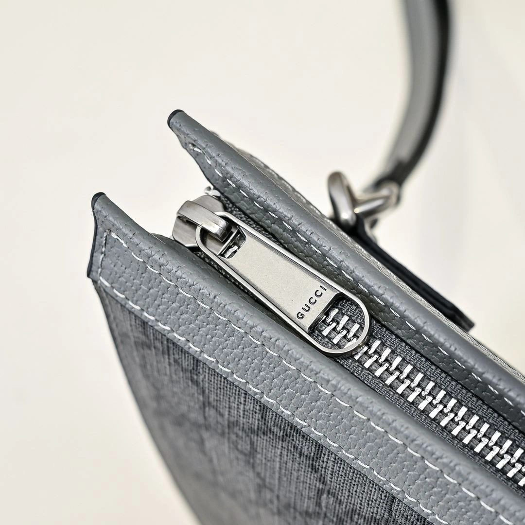Official Mens Gucci Clutch Bags