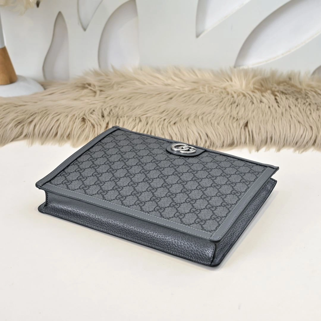 Value-priced Mens Gucci Clutch Bags