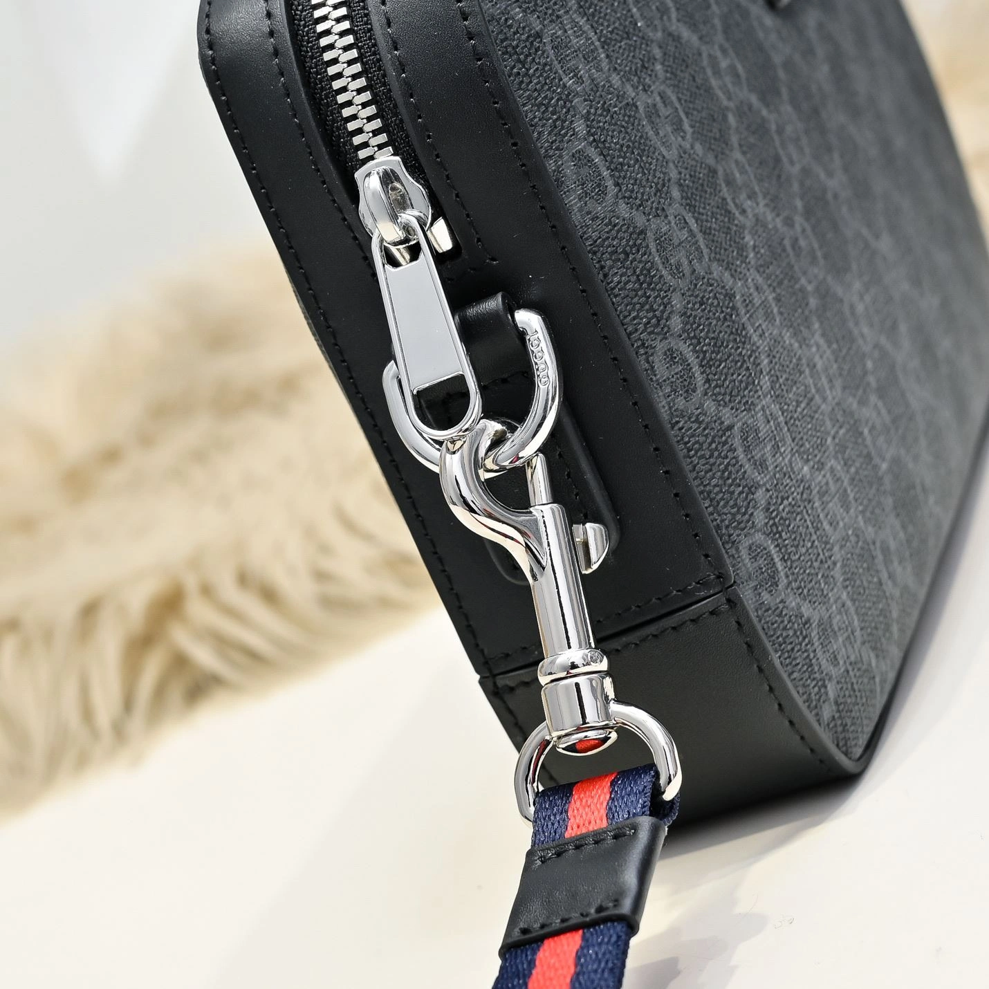Inexpensive Mens Gucci Clutch Bags