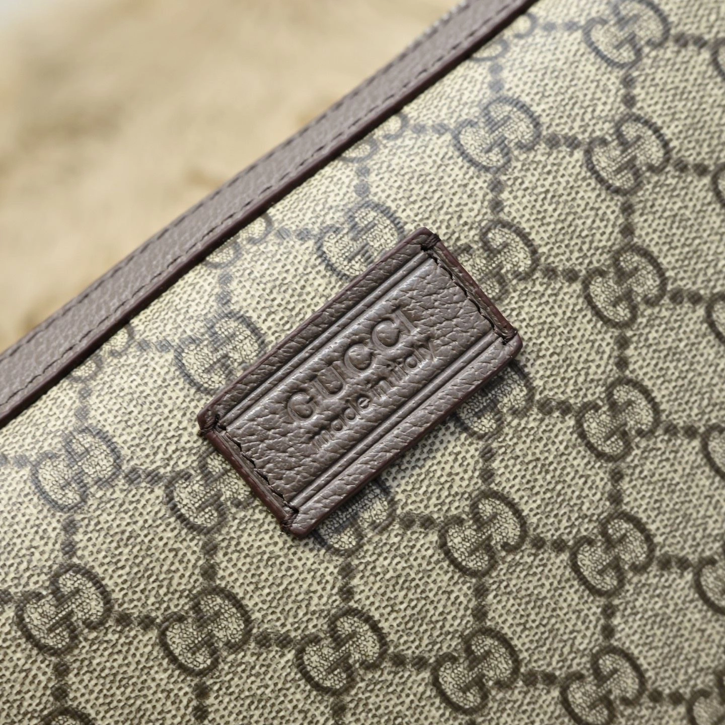 Inexpensive Mens Gucci Clutch Bags