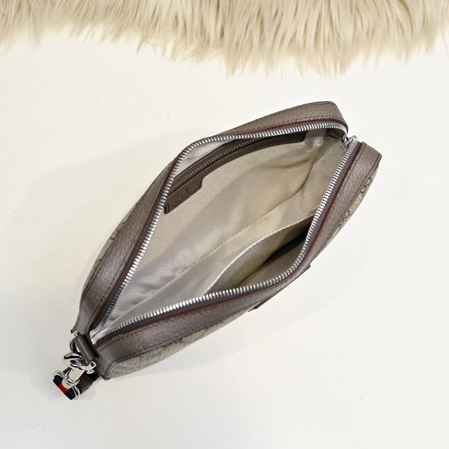 Inexpensive Mens Gucci Clutch Bags