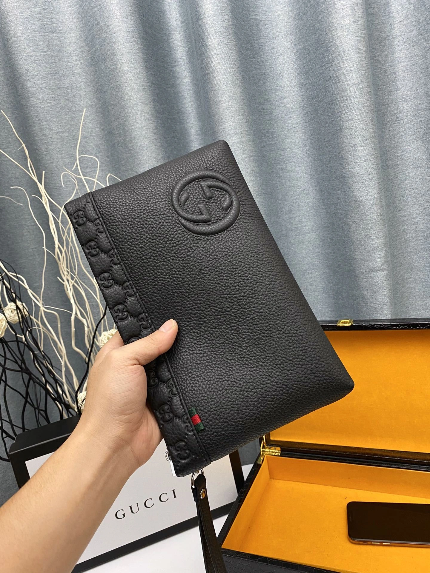 Inexpensive Mens Gucci Clutch Bags