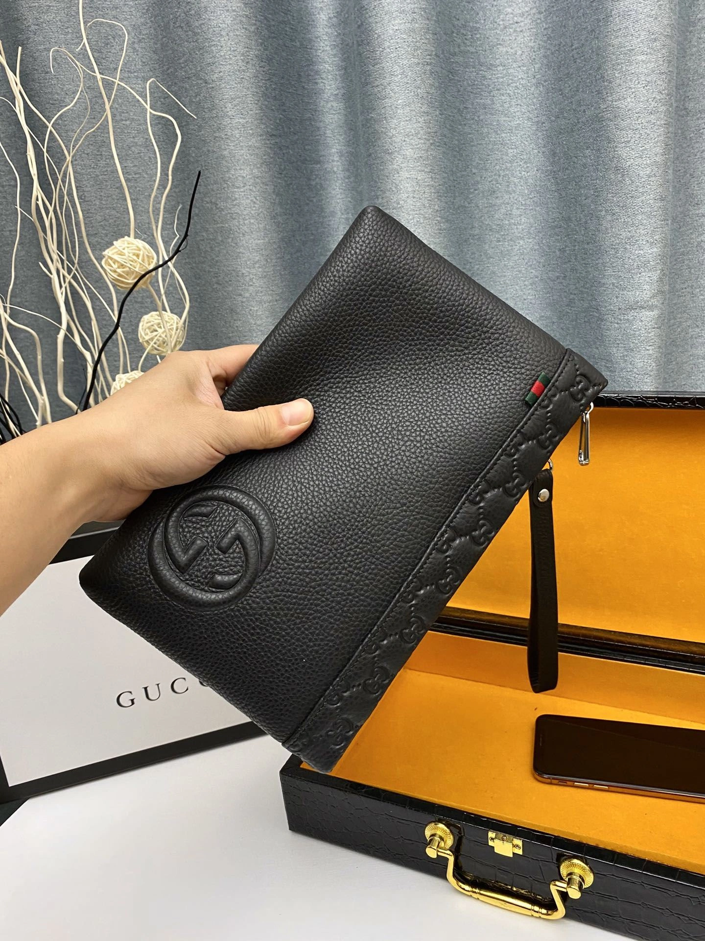 Inexpensive Mens Gucci Clutch Bags