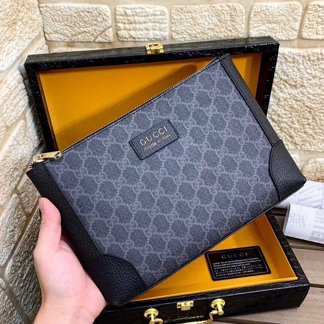 Mens Gucci Clutch Bags