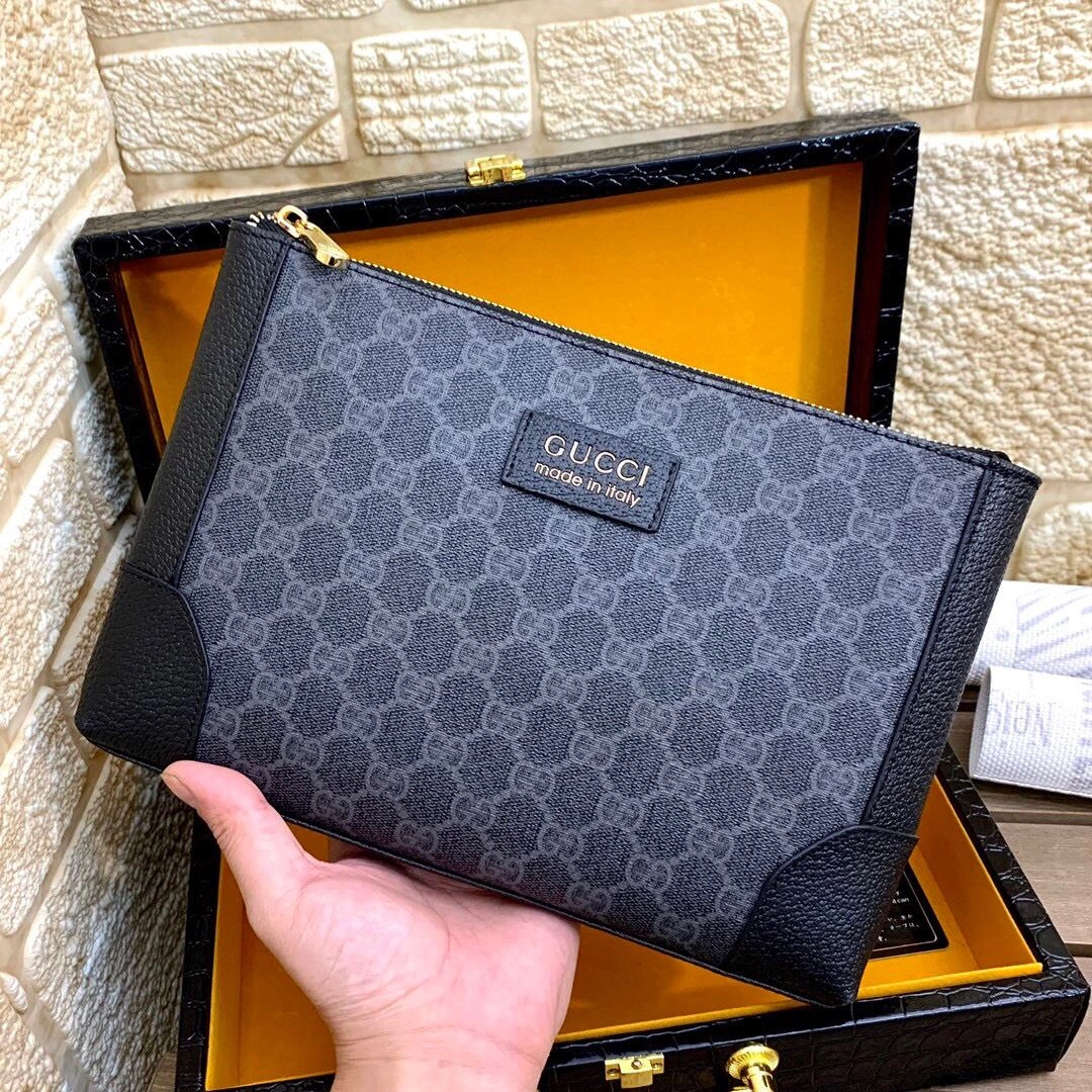 Discounted Mens Gucci Clutch Bags