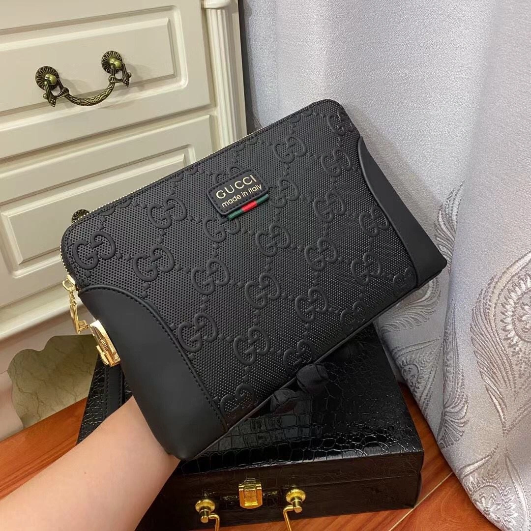 Mens Gucci Clutch Bags