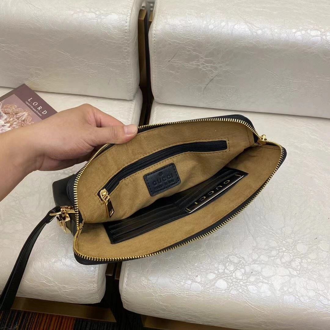 Exact replica Mens Gucci Clutch Bags