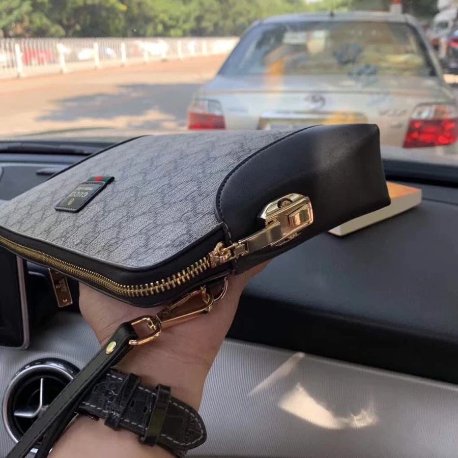 Exact replica Mens Gucci Clutch Bags