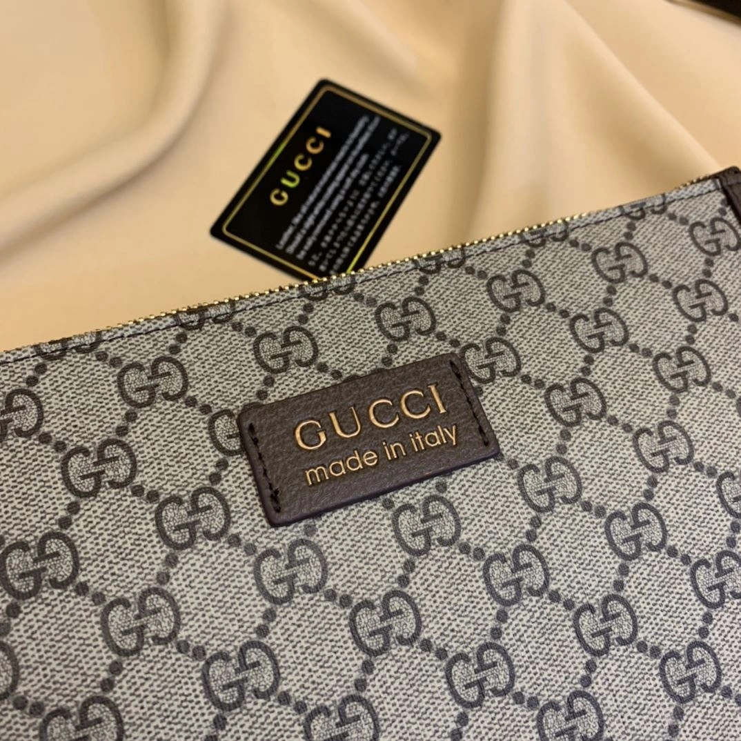 Top mirror Mens Gucci Clutch Bags
