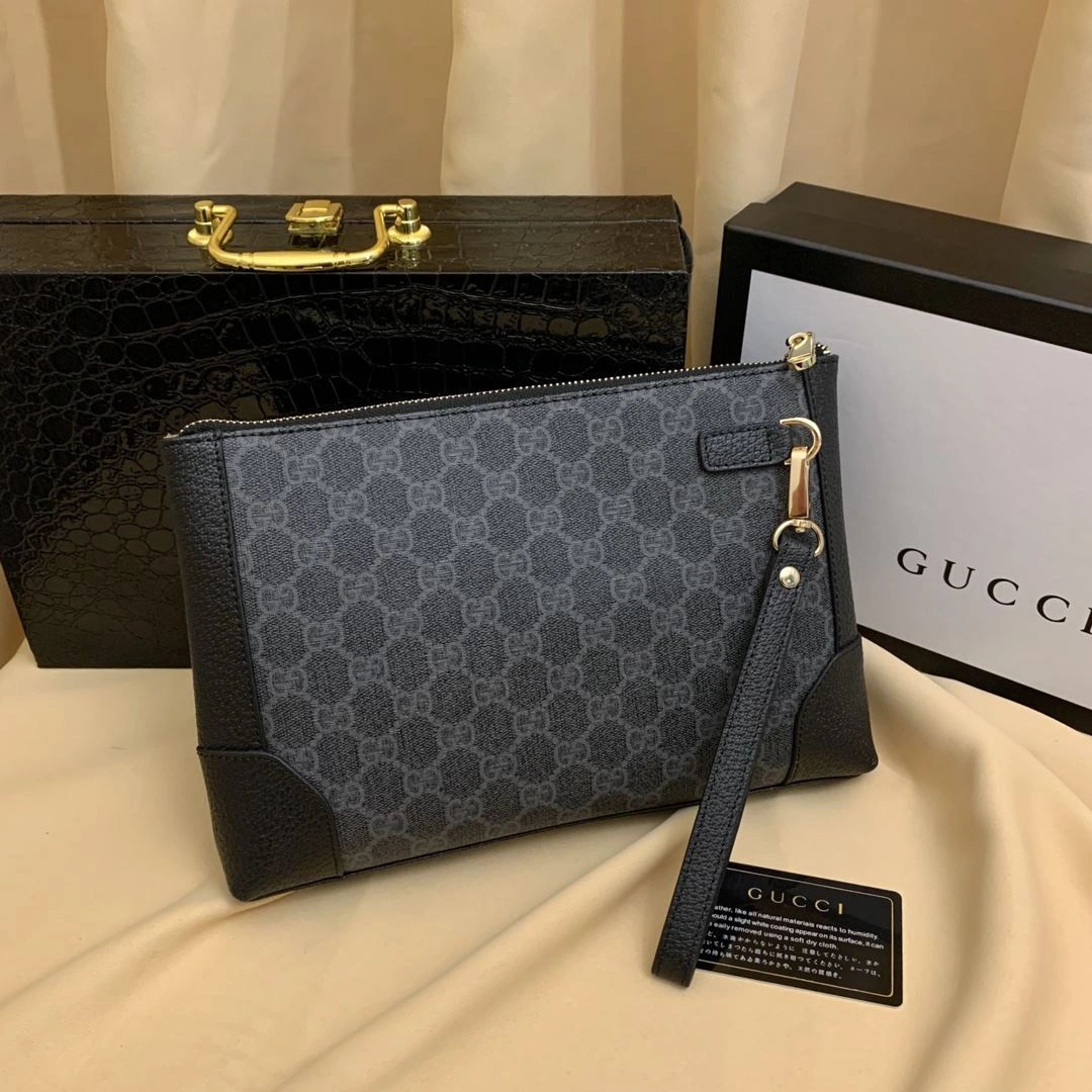 Exact replica Mens Gucci Clutch Bags