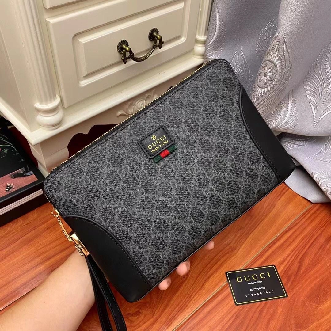 Mens Gucci Clutch Bags