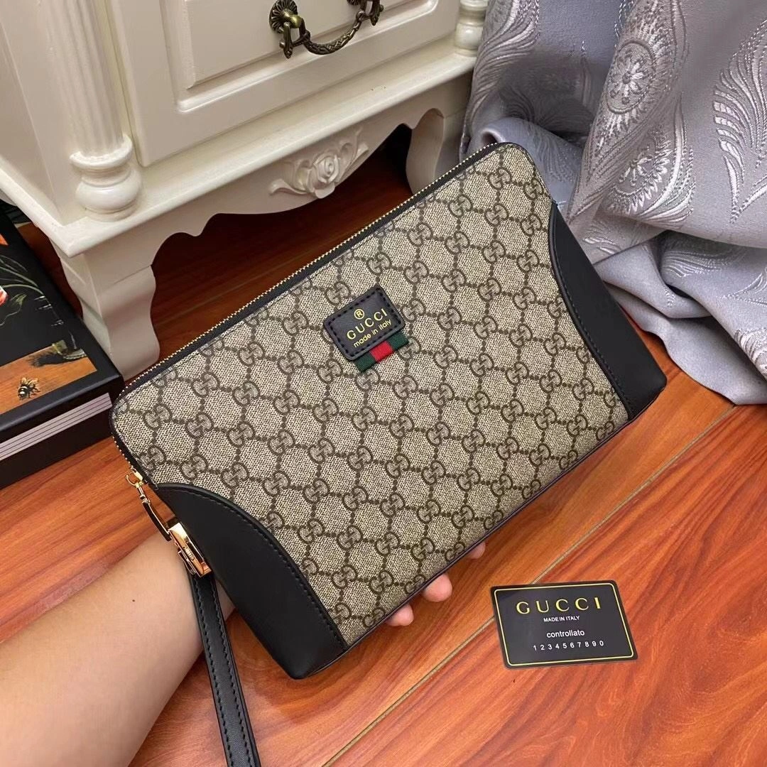 Mens Gucci Clutch Bags