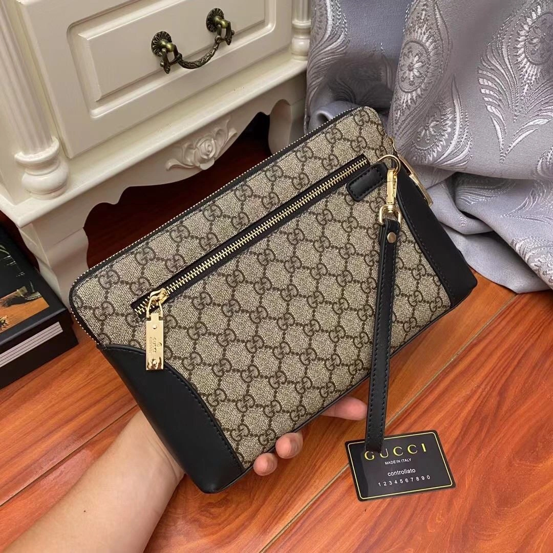 Official Mens Gucci Clutch Bags