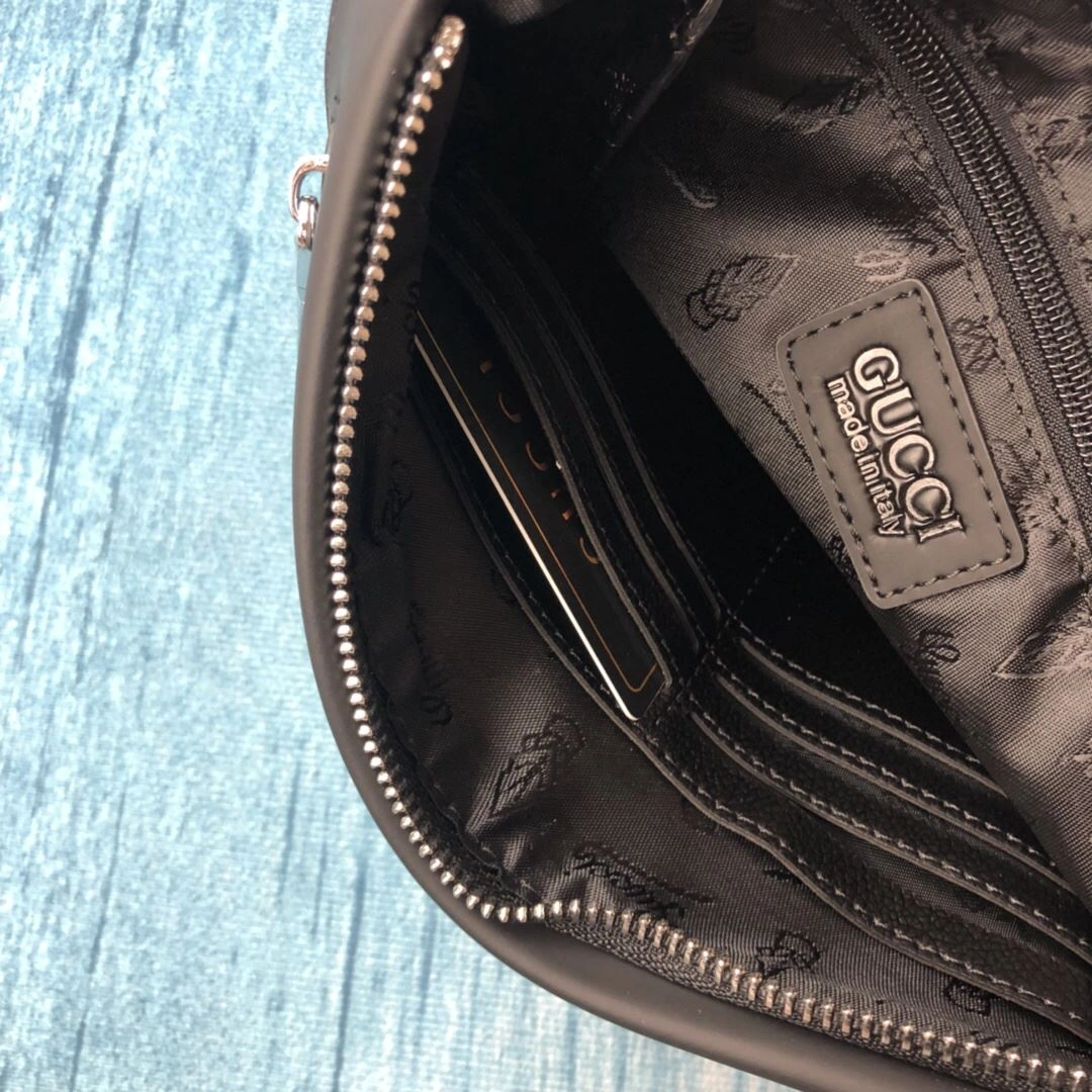 1:1 copy Mens Gucci Clutch Bags