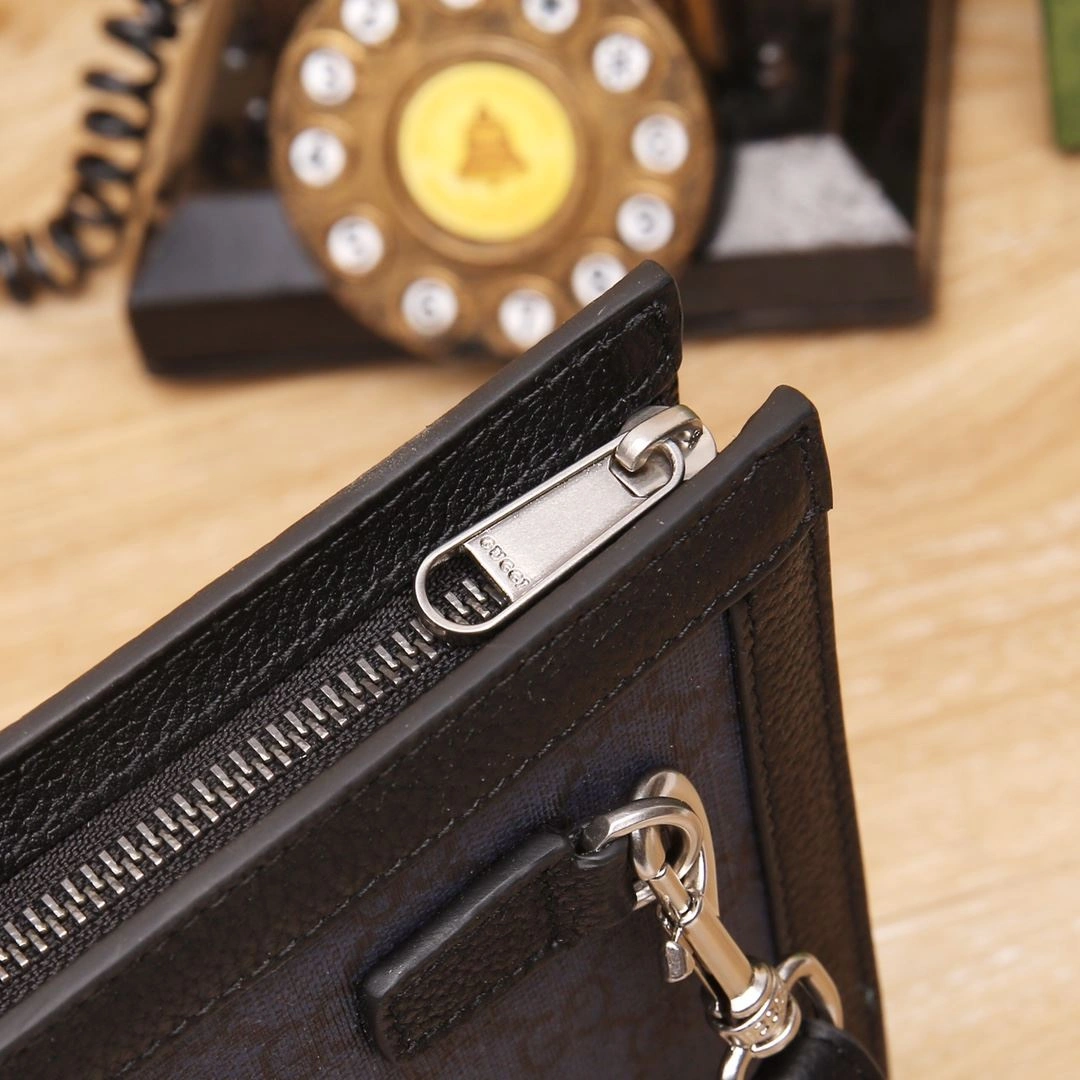 Economical Mens Gucci Clutch Bags