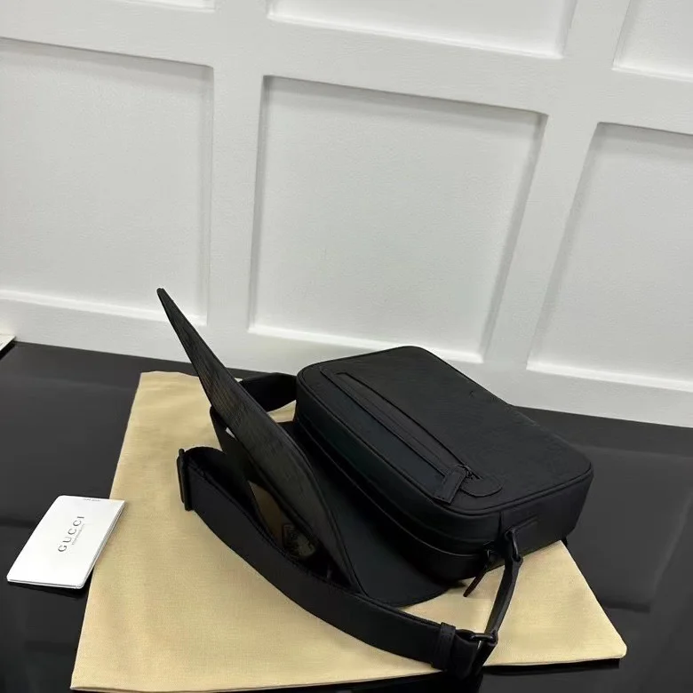 Top mirror Mens Gucci Satchel Bags