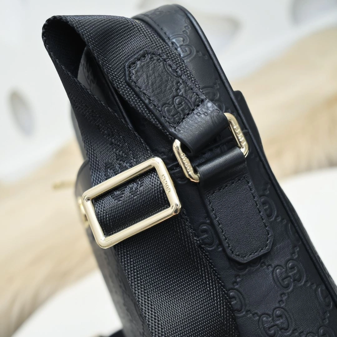 Factory-made Mens Gucci Satchel Bags